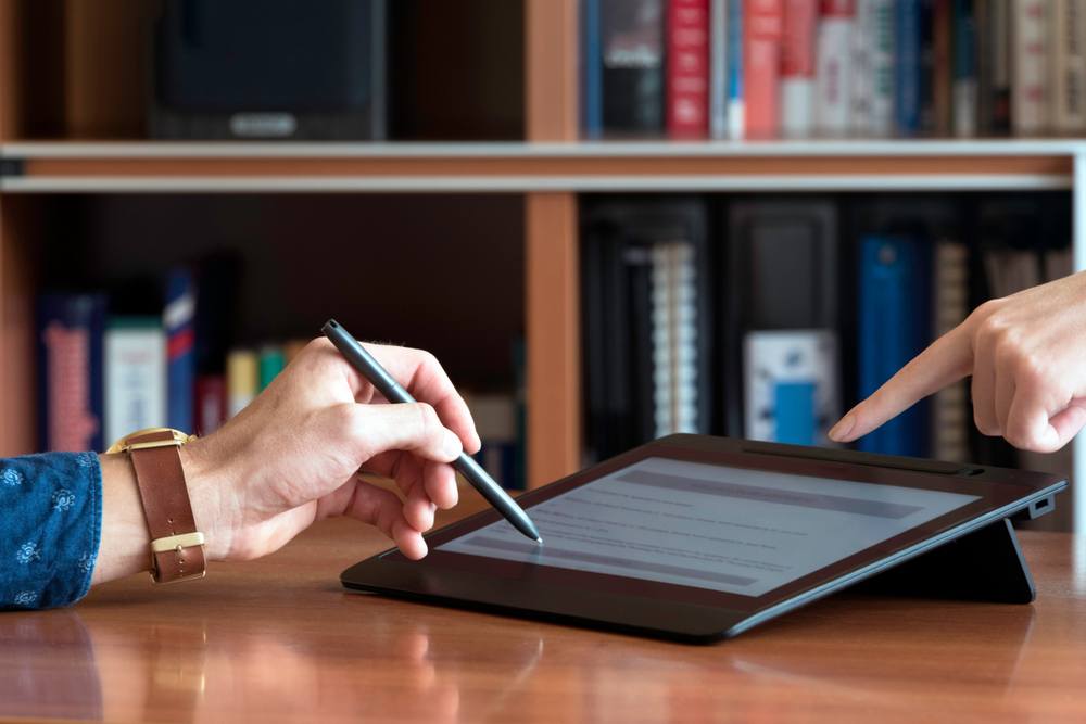 Top 6 Digital Signature Online Services for Small Businesses | Docign Pro